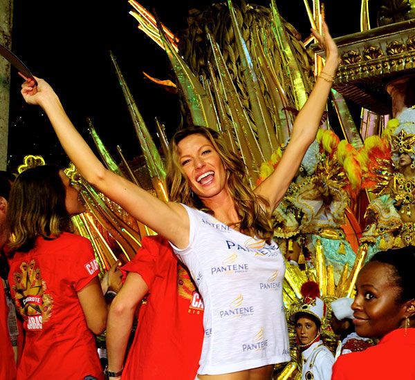 Celebrities at the Carnivals (Rio, New Orleans) (41 photos) - Izismile.com
