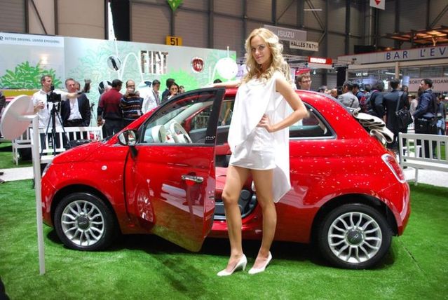 Geneva car show girls (28 photos) - Izismile.com