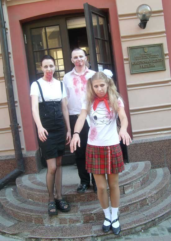 Zombie march in Moscow (10 photos) - Izismile.com